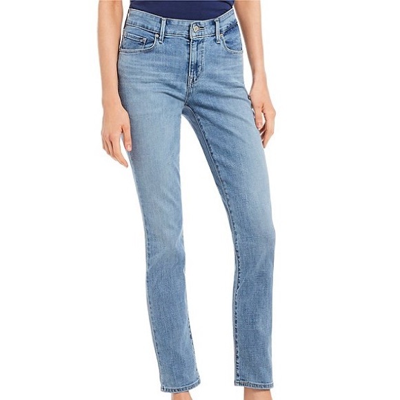 Levi Classic Mid Rise Skinny